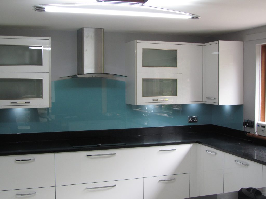 GLASS SPLASHBACKS PERTH | All Glass and Glazing